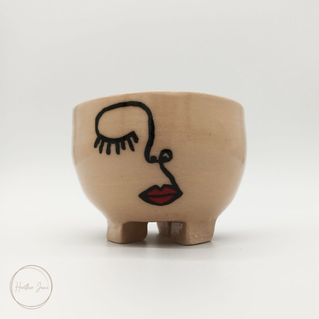 Primary Clash Legged Pot – Heather Jane Creative Ceramics